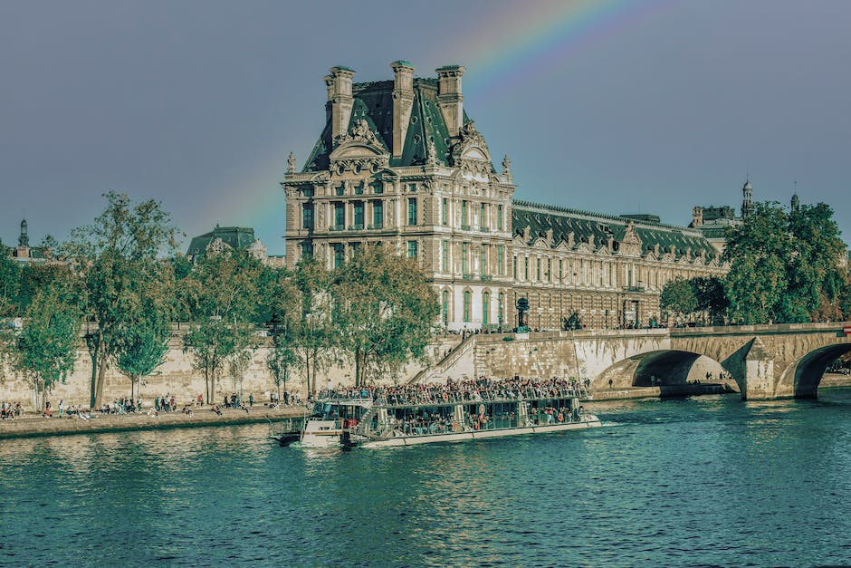 How Is A Maryland Bridge Held In Place? - Homey Gears